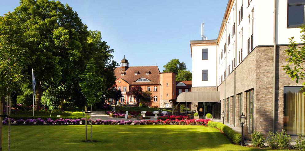 Schloss Basthorst am Schweriner See: TOP Wellnesshotel buchen